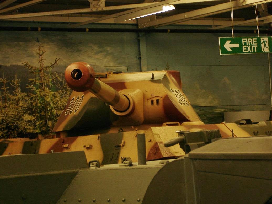 MY MILITARY MUSEUMS: KING TIGERS (Bovington tank museum-Musee des ...