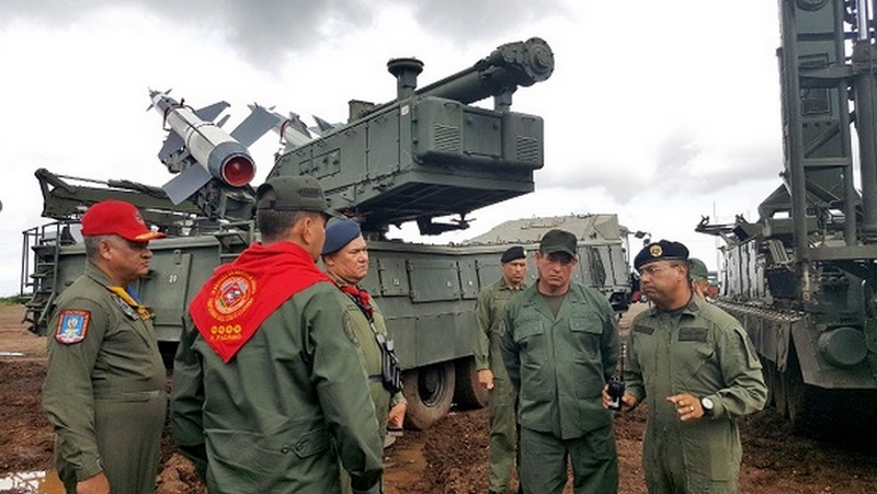 Desarrollo Defensa Y Tecnologia Belica Venezuela Amplia Las