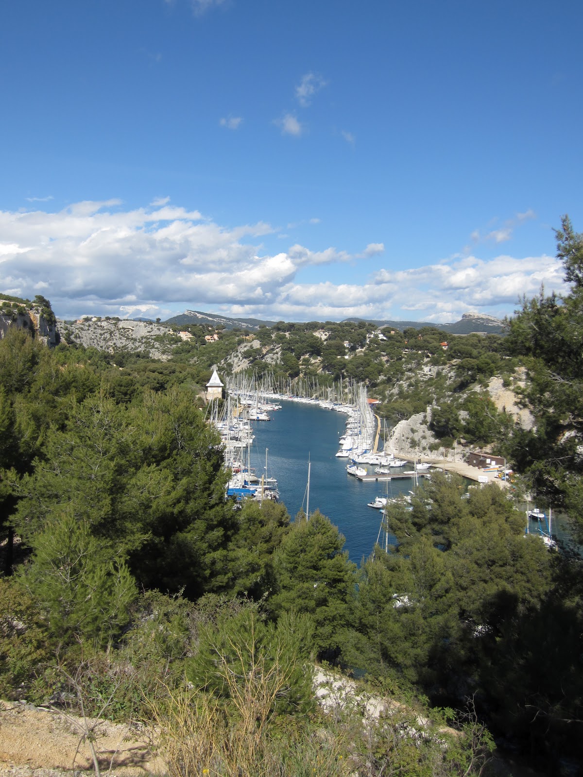 AIDAN LARSON: Cassis, France Hiking the Calanques
