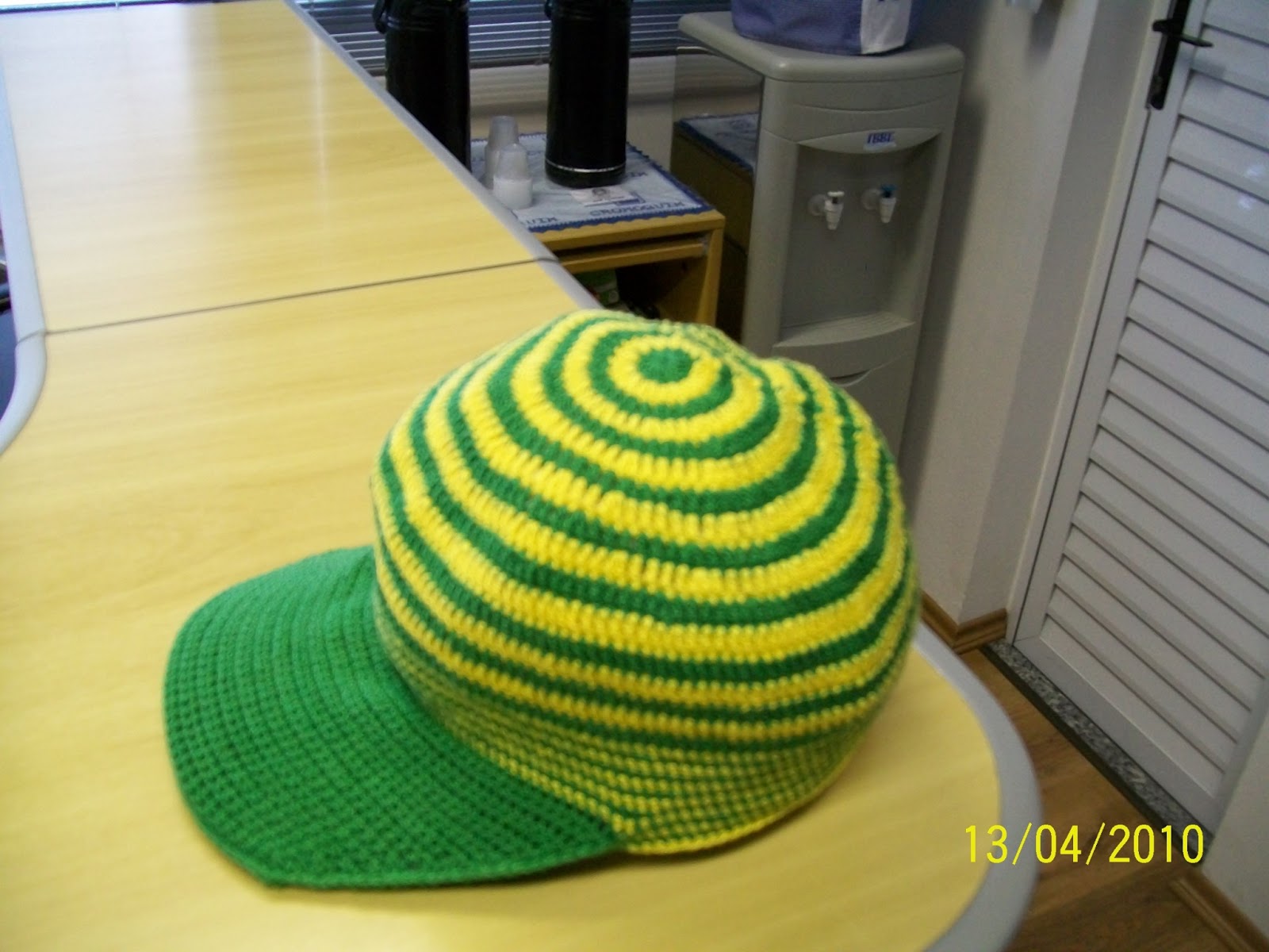 Artes Artesanais: Boné de crochê