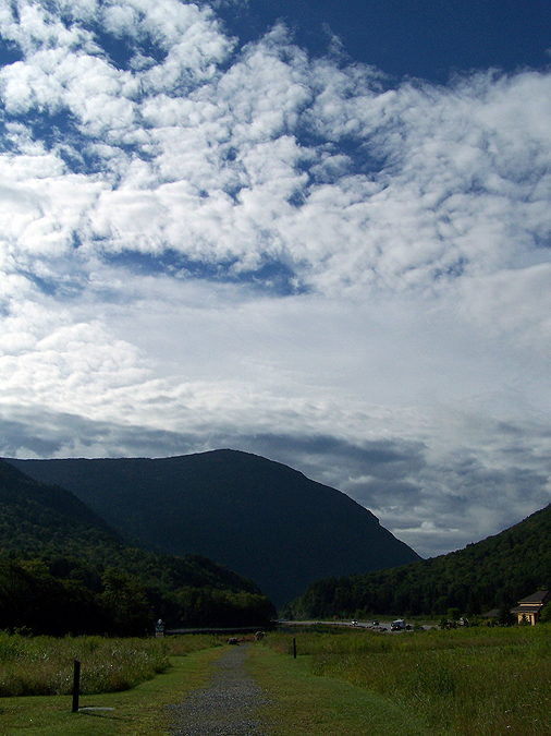 Hiking in the White Mountains: Willey Range with Lee and Dion