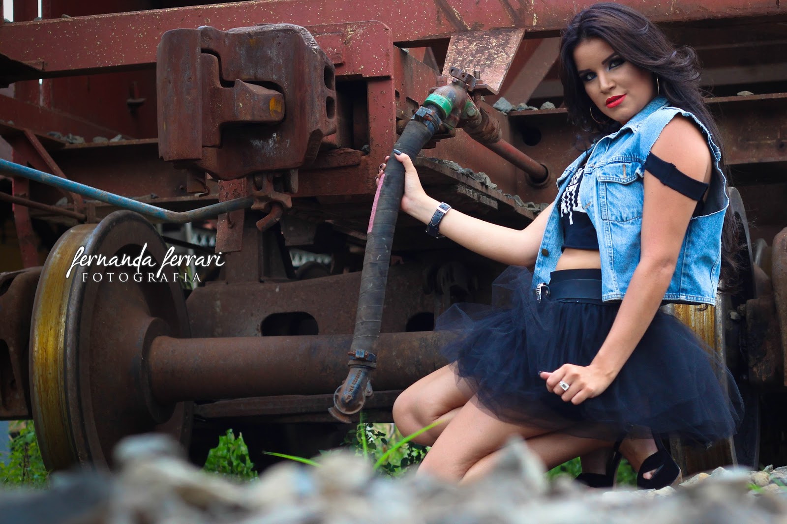 Fernanda Ferrari : Ensaio - Paola Machado