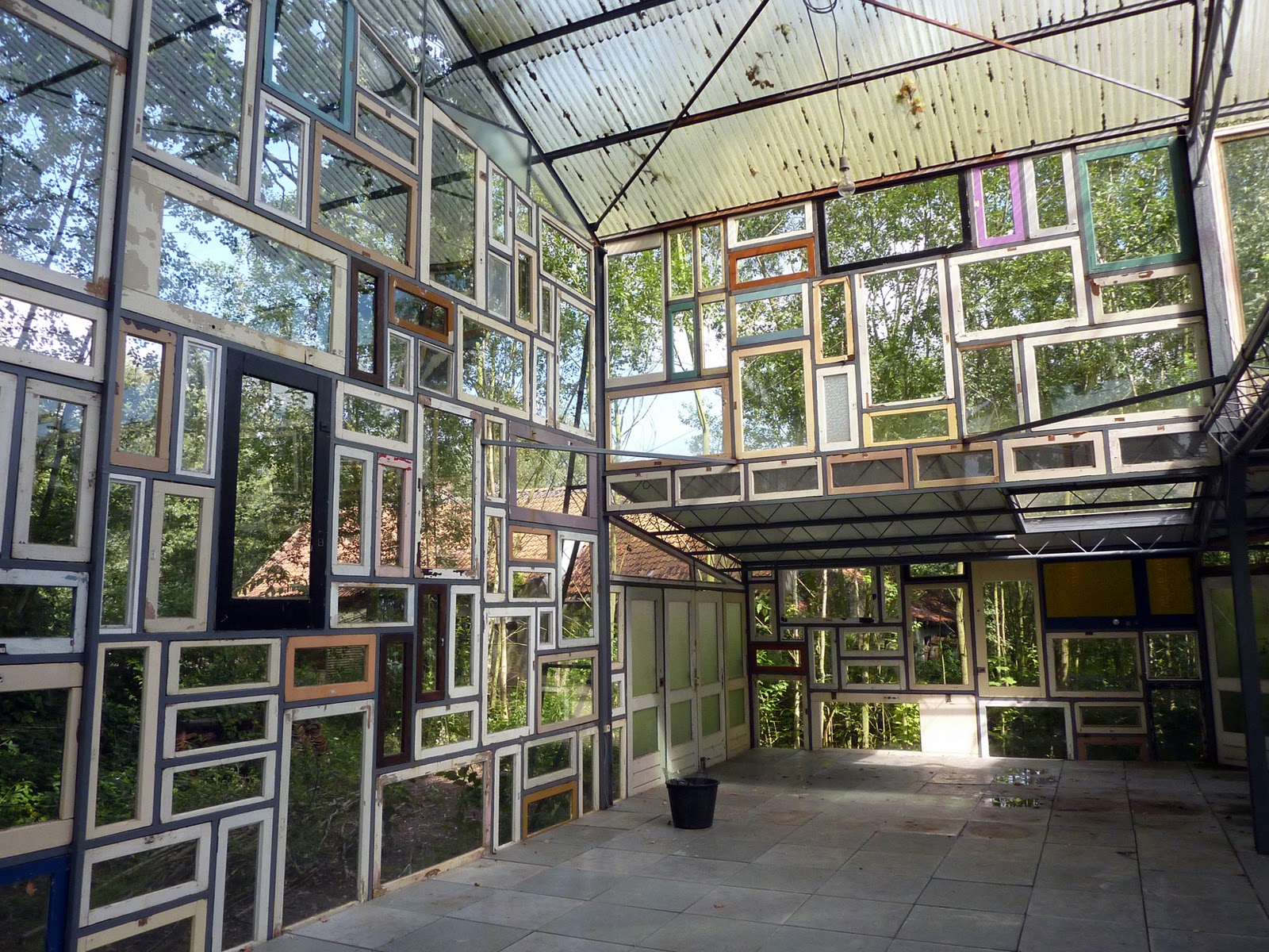 turning pages: Verbeke Foundation