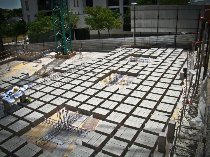 EDIFICIO PETRUS SANT FELIU: ESTRUCTURA 1