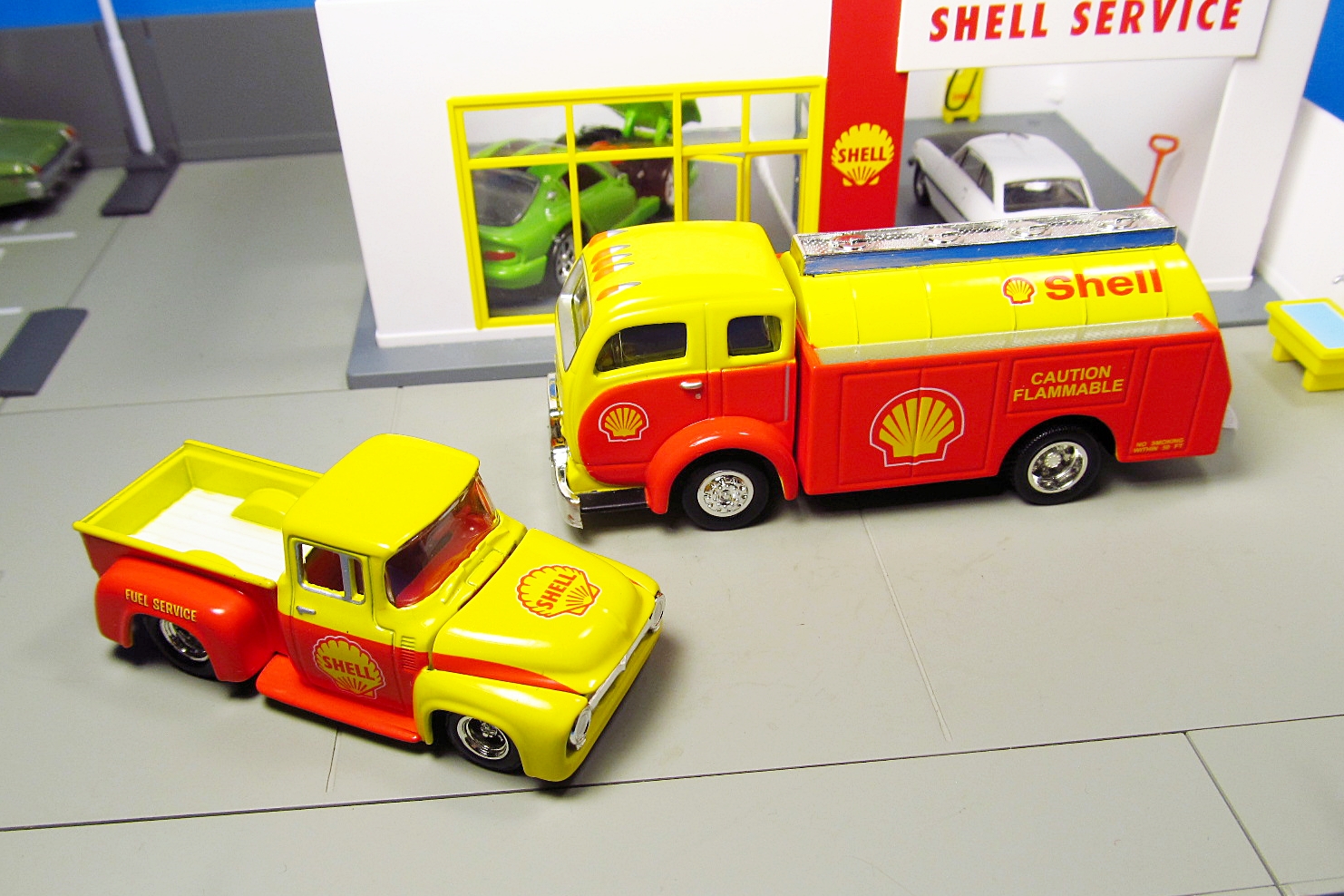 hot wheels shell white tank truck ford f-100