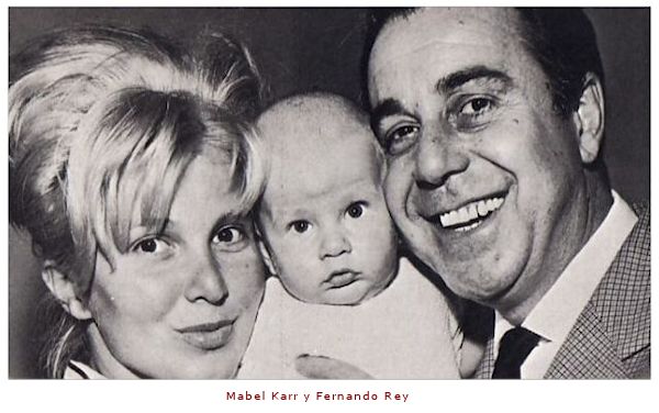 Por aquí, respirando: Un paraguas bajo la lluvia