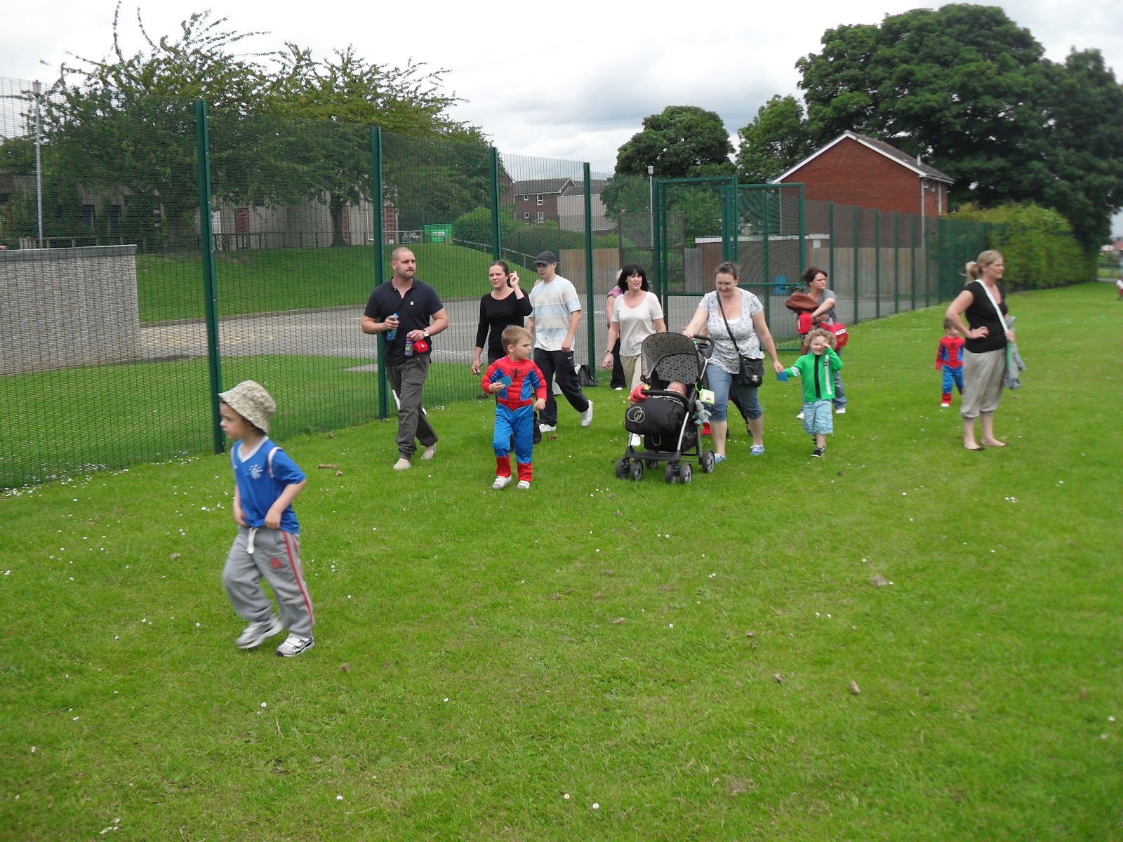 Gleadless Primary School Foundation Stage: Big Toddle (completed!)
