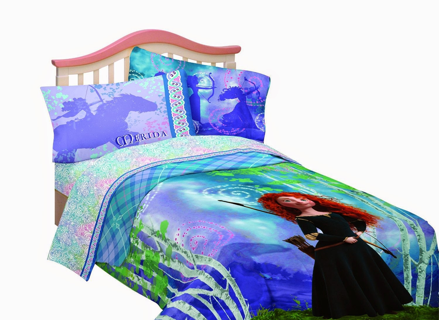 Bedroom Decor Ideas and Designs: How to Decorate a Disney Pixar's ...