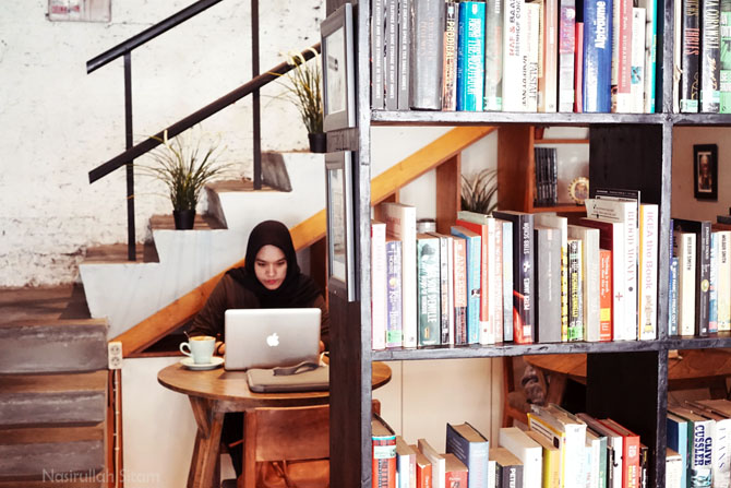Blanco Coffee and Books, Kedai Kopi di Tengah Kota Jogja - Nasirullah Sitam