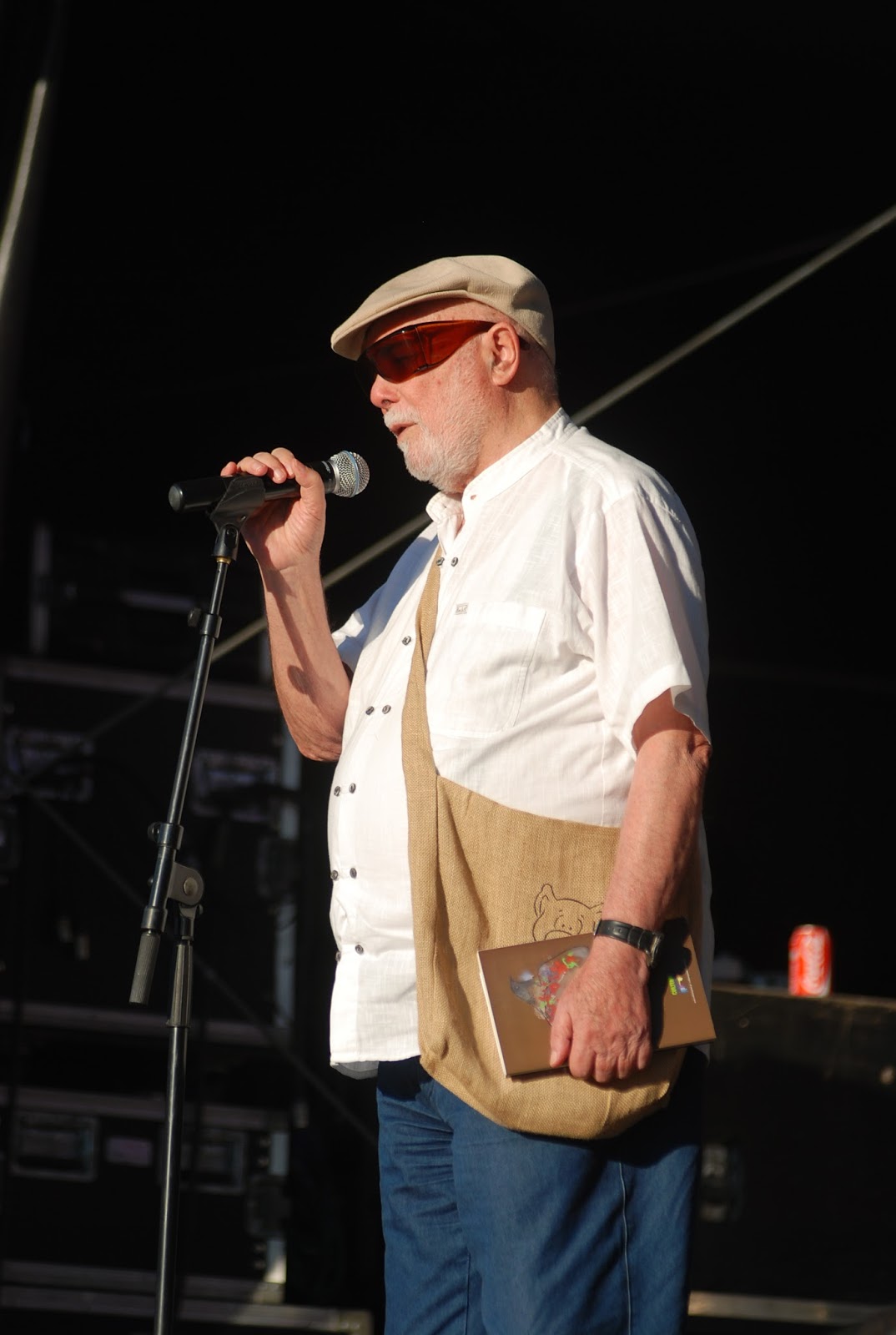 A FACE OCULTA DA TERRA: Morreu o Alípio