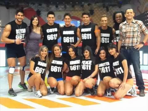 Costa Rica para atrás : Combate en la era del entretenimiento