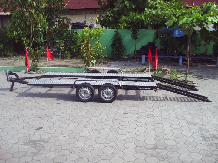 PA Shop: Trailer untuk mobil offroad atau drag