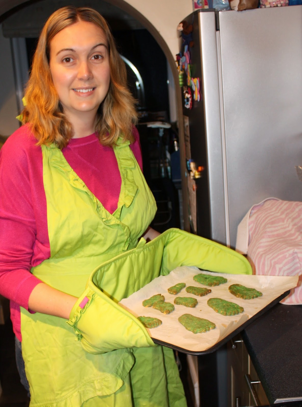 Mellow Mummy: Mellow Mummy in the Kitchen - Pinny Girls : Taking life ...