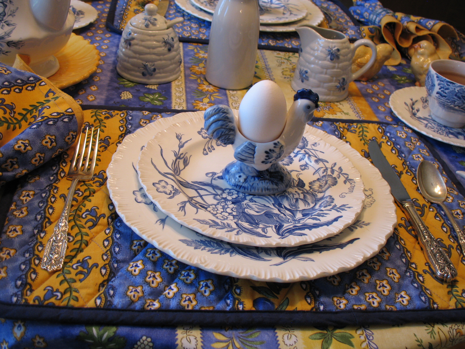 Miss Bloomers : Country French Breakfast Table