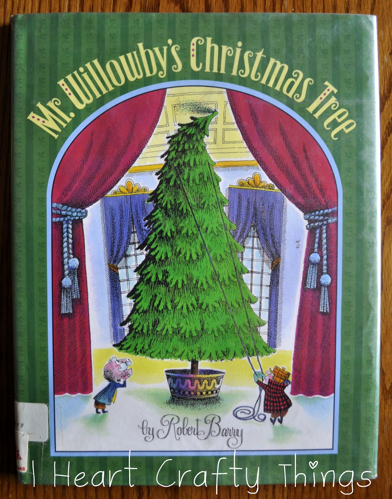 Christmas Tree Art - I Heart Crafty Things