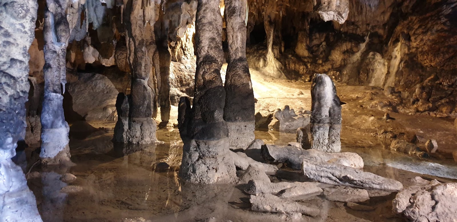 Pasionati de frumos !: Cheile Șugău - Peștera Tunel - Peștera Munticelu ...