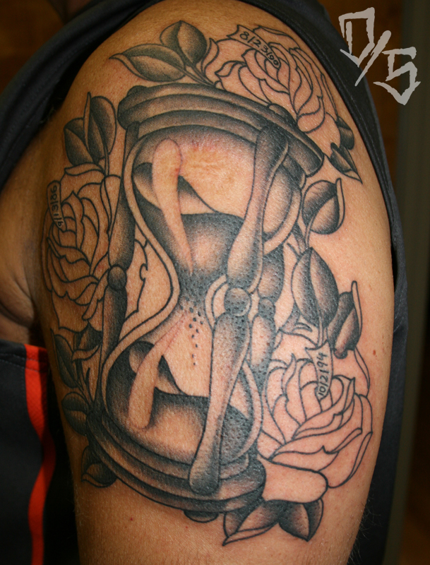 Unique Hourglass Tattoo Meanings And Ideas | Best Tattoo Design