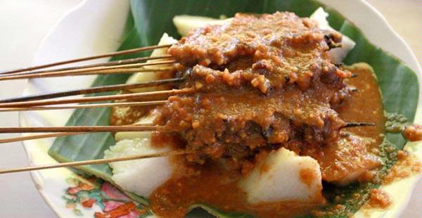 Sate Sapi Suruh - Food Safari Salatiga