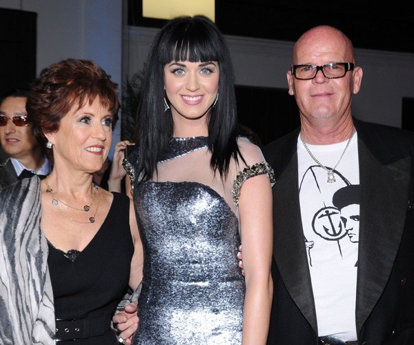 Beverly News - Celebrity Gossip | Hollywood Gossip | Entertainment News ...