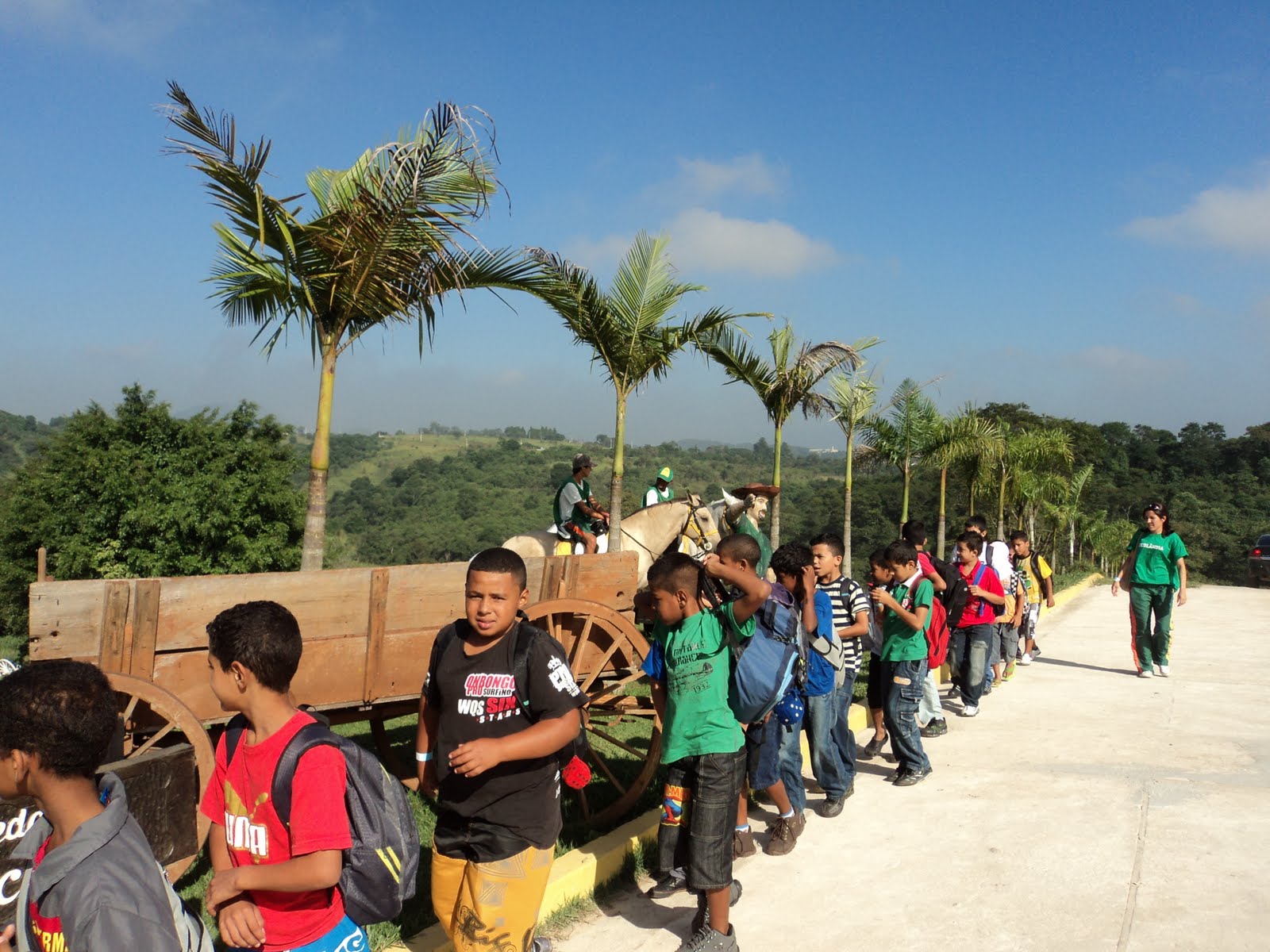 Selenilda - Aventura e Magia um passeio pelo saber: PASSEIO A ECOLANDIA