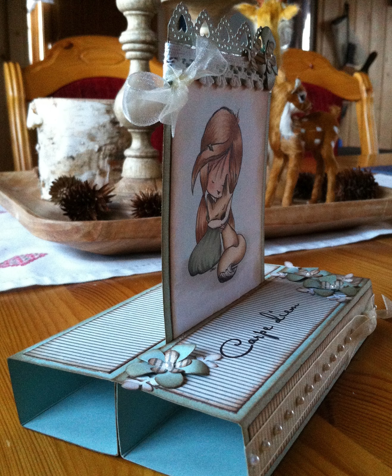 StampARTic: Tutorial- Free Standing Card