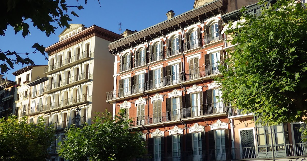 Escapade en Castilla y León: Pamplona : De la cité militaire à la ville ...