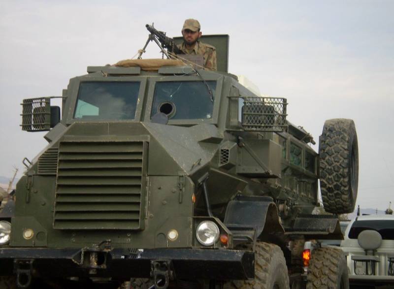 Casspir MPV (Mine Protected Vehicle) in used by Pak Army in tribal ...