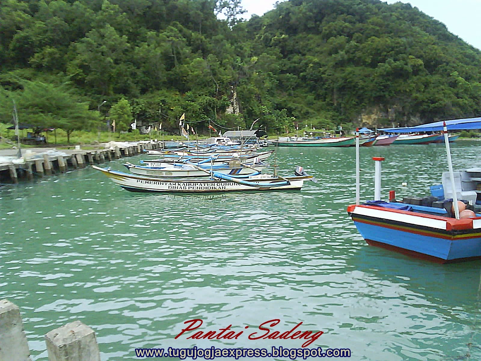 Pantai Sadeng, Beach with Fish Auction Place