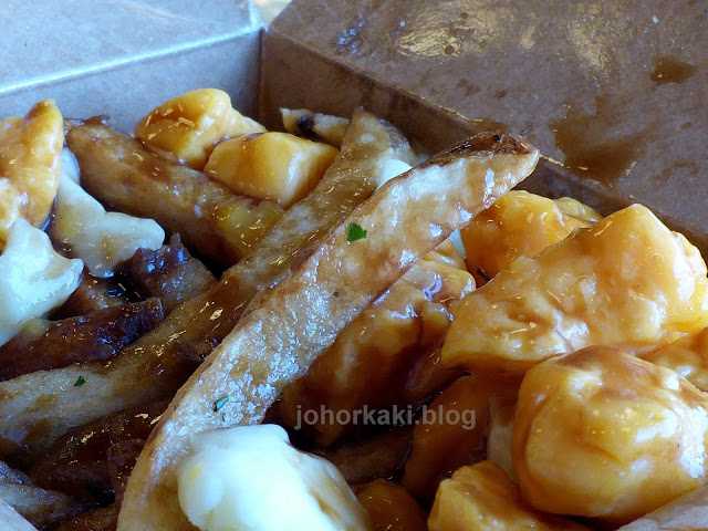 Ah.. so this is Poutine. A Better or Canadian Way to Eat Fries |Tony ...