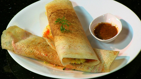 Cách làm bánh Roti Ấn Độ ngon tại nhà - BÁCH HÓA HANA