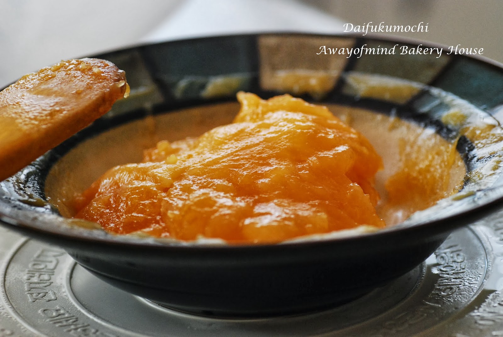 Awayofmind Bakery House: Daifukumochi 大福饼 (with custard and sweet ...