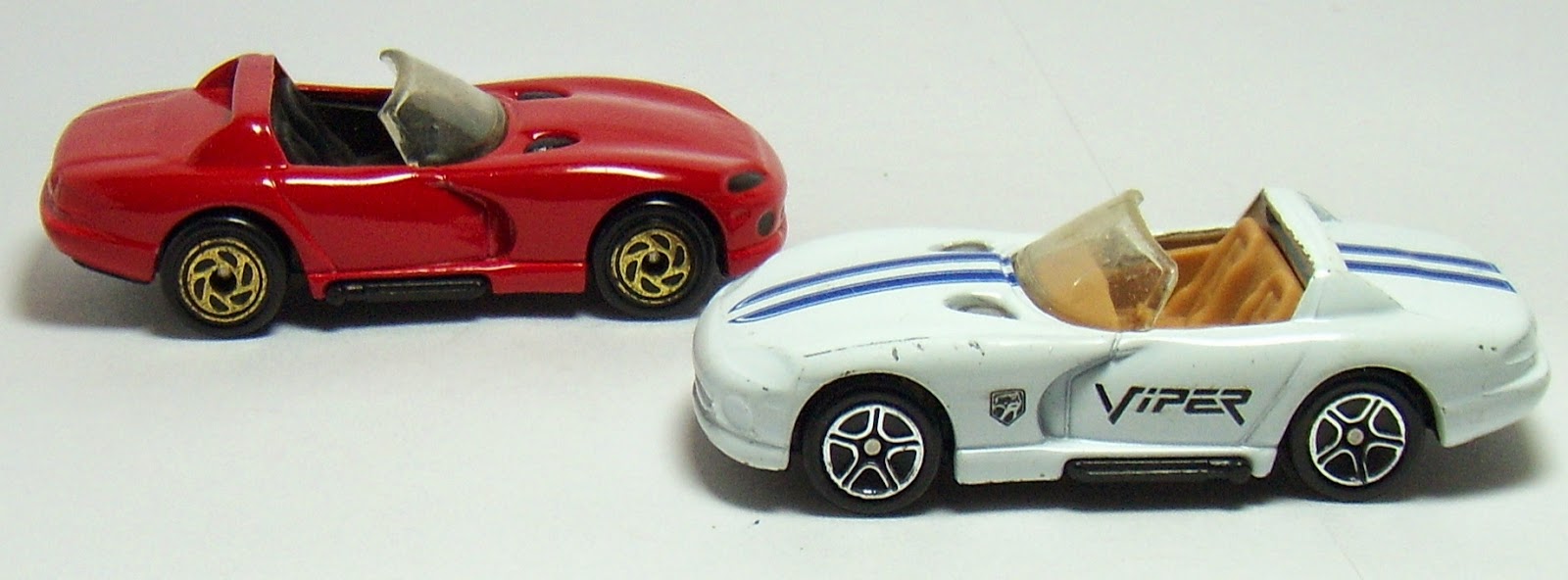 Matchbox Sunburner, 1994 Dodge Viper RT/10, and 1996 Dodge Viper GTS