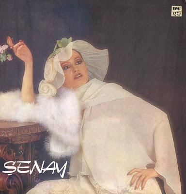 Turk Pop Music Woman Vocals: Şenay