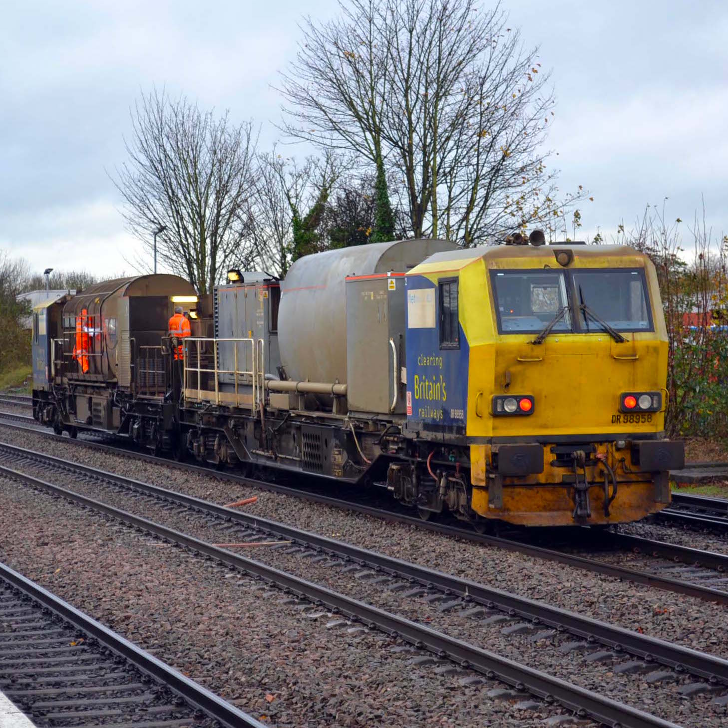 The Railway Photo Blog: MPV at LMS