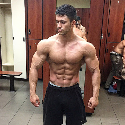 the beauty of male muscle: Blake