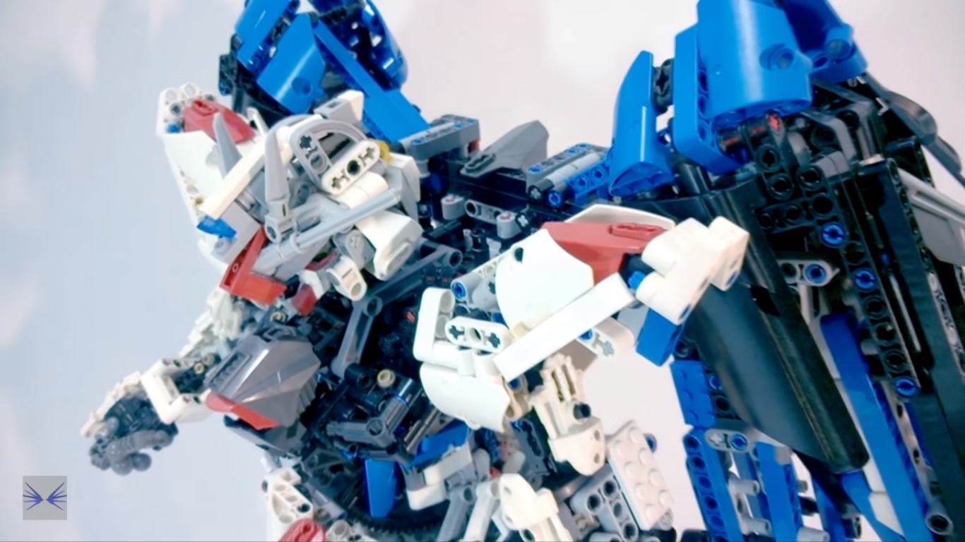 Stunning LEGO [MOC] Freedom Gundam by Demon 1408 / Vinh Luu