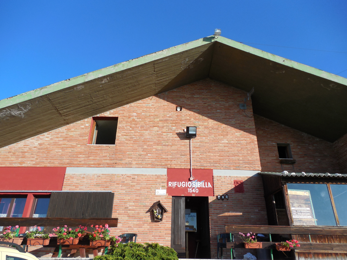 Escursionismo a 360°: La Sibilla (dalle Vene della Sibilla) EE