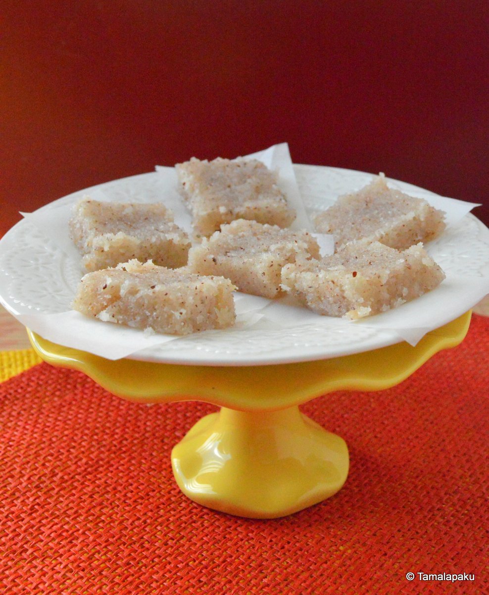 Coconut Burfi ~ Tamalapaku