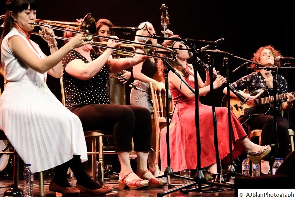 bebop spoken here: A Night in New Orleans: The Shake ‘Em Up Band & Ali ...