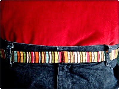 the dusty attic fabric and quilt shop : Cover that webbing! Make a belt!