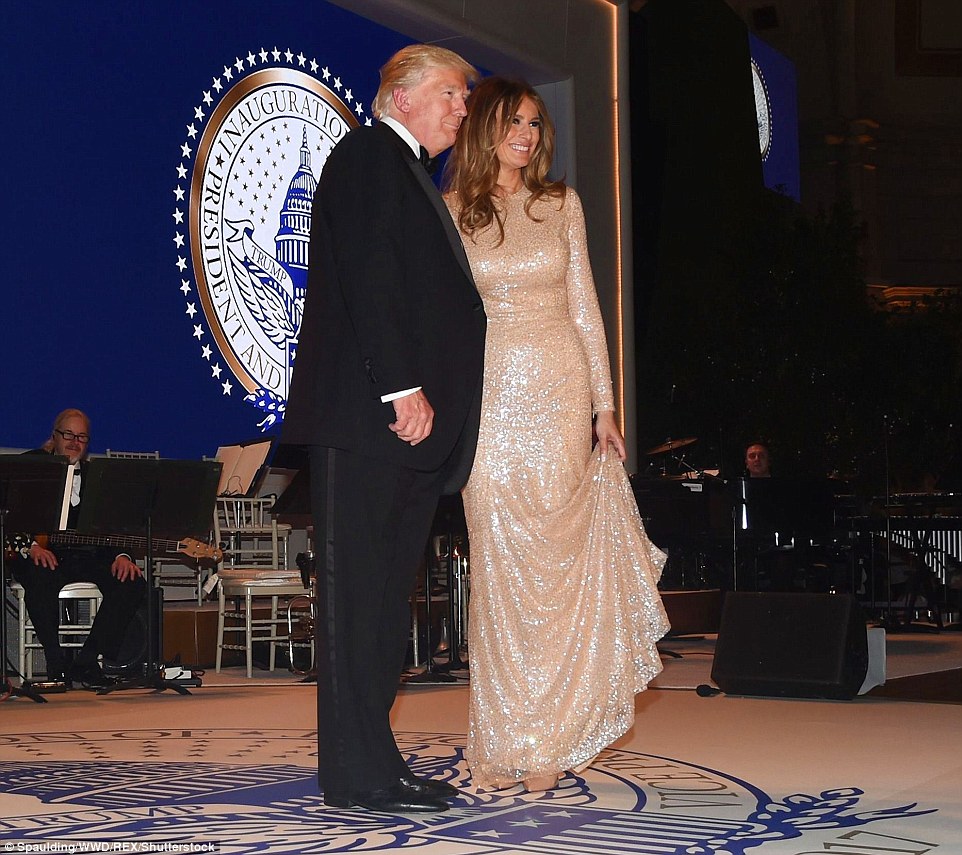 Melania Trump's stunning dress to the Trump pre-inauguration dinner