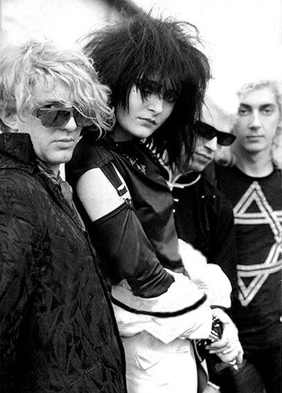 NOTE DE L'HOTEL: Creature of the Night | Siouxsie Sioux
