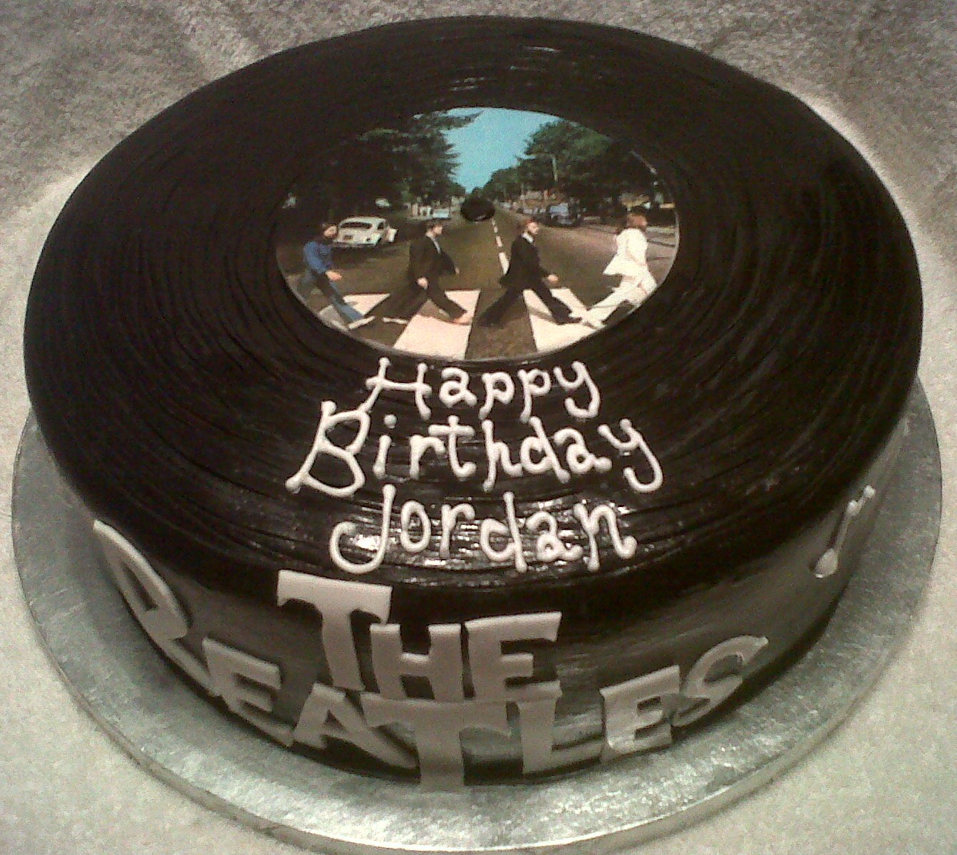 Jayme's Cakes: Beatles Cake
