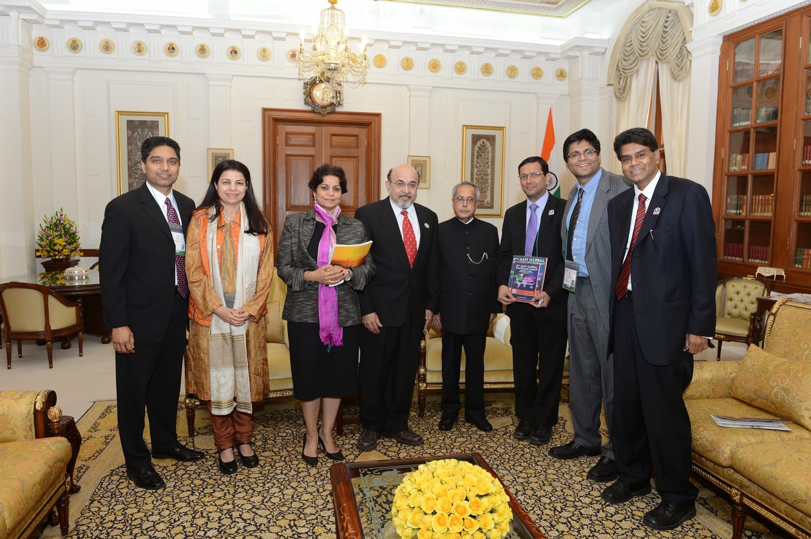 INDIA: Sante Chary and USA Delegation, AAPI meet the Indian President ...