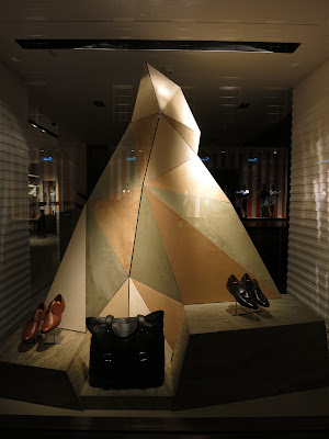 RetailStoreWindows.com: Bally, London