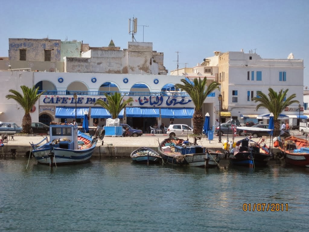 Tourisme Bizerte Ville: Les Cafés De Vieux Port