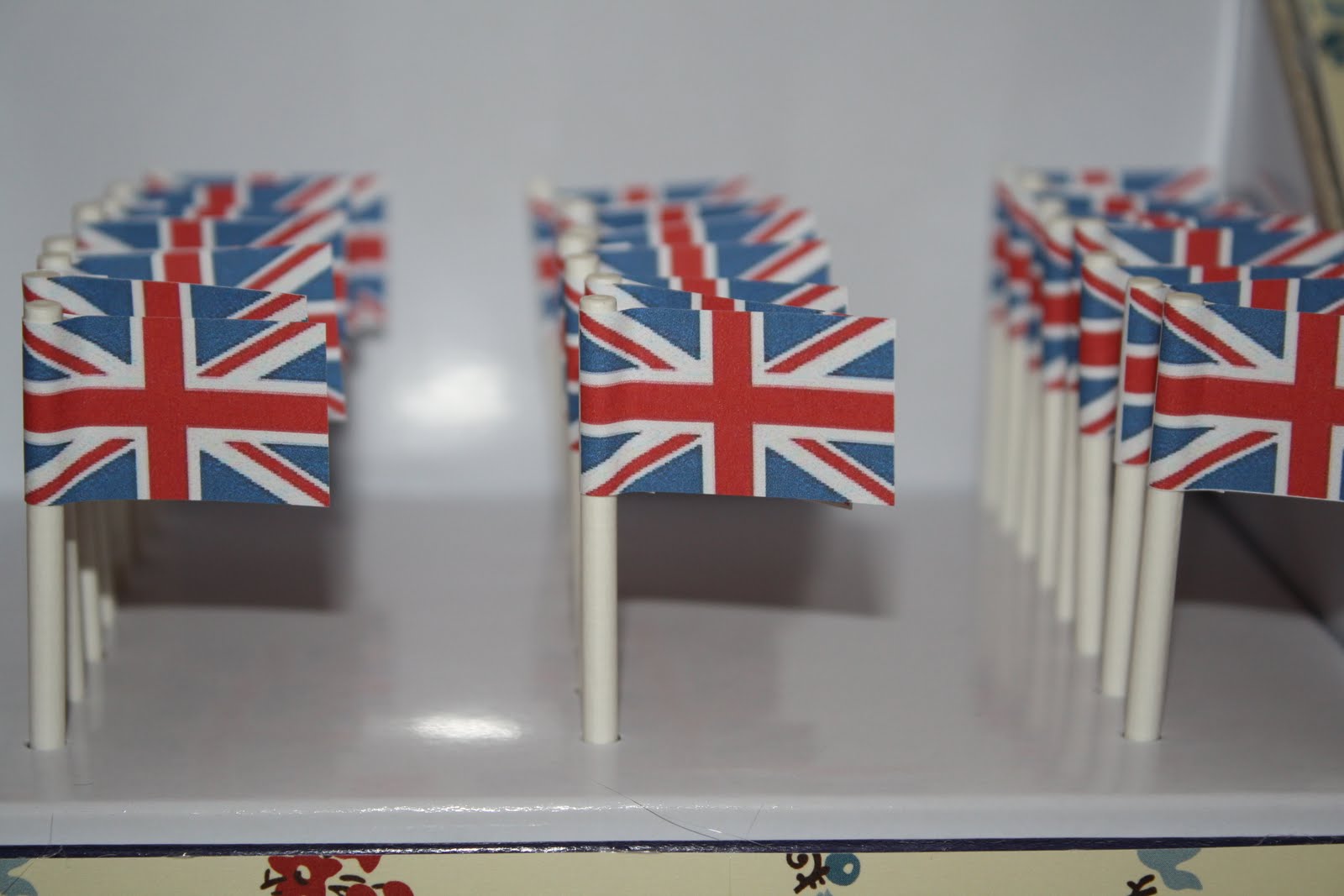 Party Sweet Party: Mini British Flags!