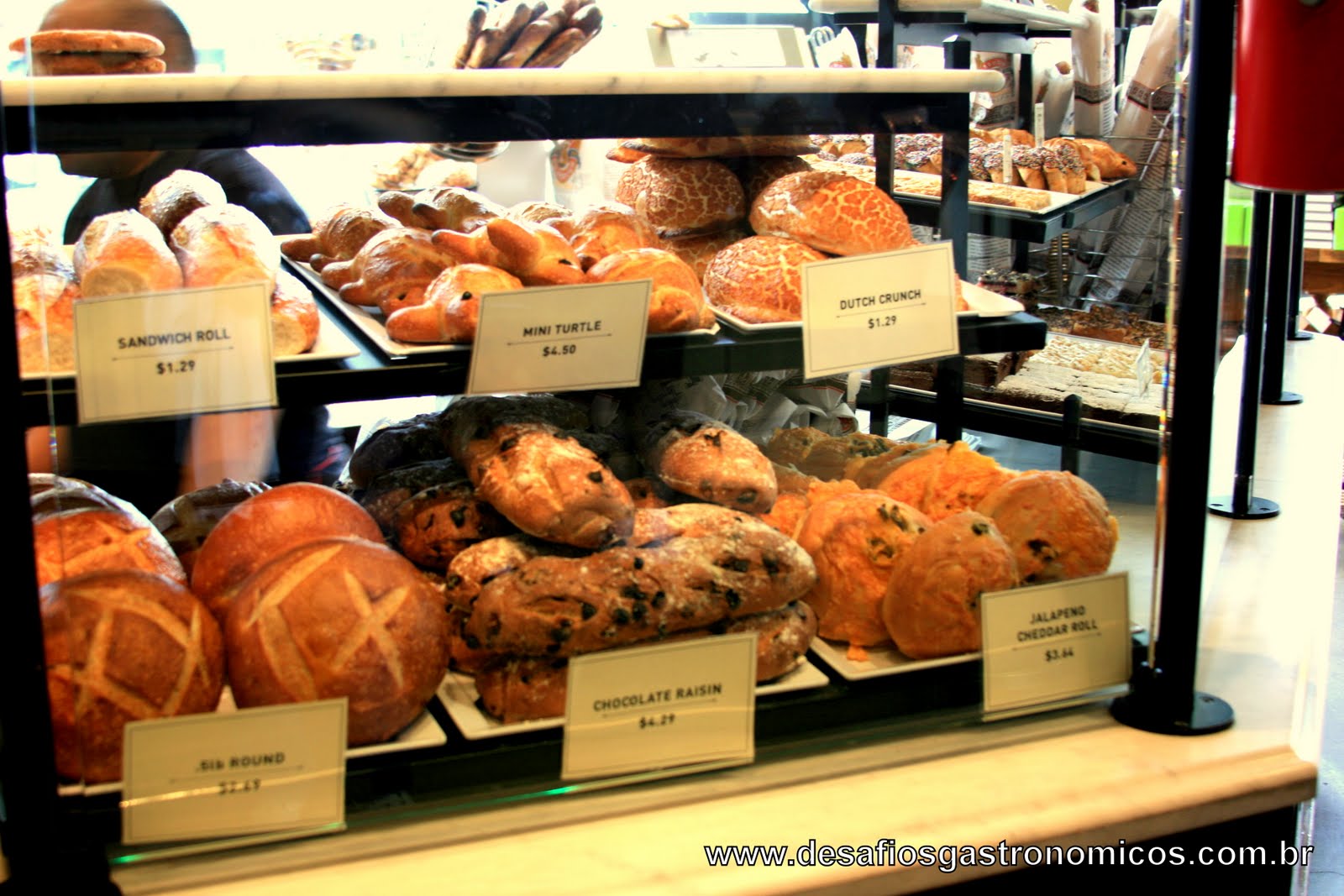 Desafios Gastronômicos: DESAFIO: Tomar café da manhã na padaria mais ...