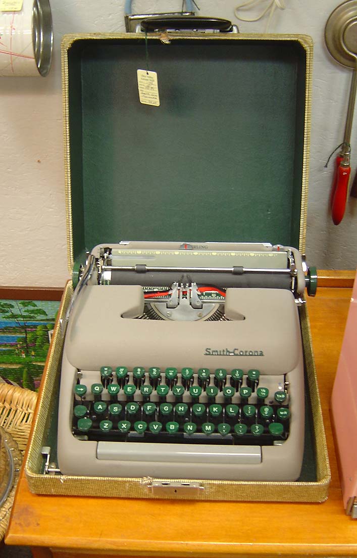 The Typewriter Revolution blog: The latest typewriter safari