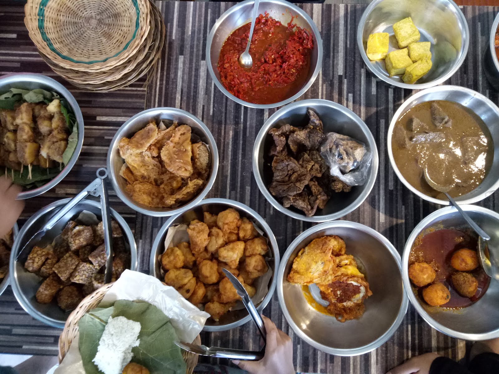 Mengunjungi Batik Trusmi - Dian Restu Agustina's Blog